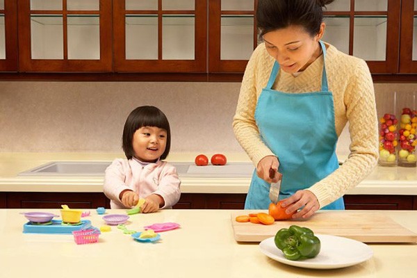 Nanny Housekeeper London, Temporary Nannies London